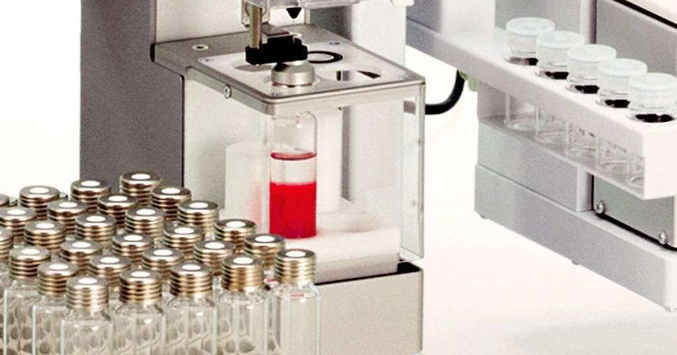 Fully Automated Liquid/Liquid (LLE) and Solid/Liquid Extractions (SLE)